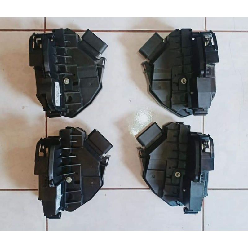 GENUINE Ford Focus Fiesta door lock | Shopee Philippines
