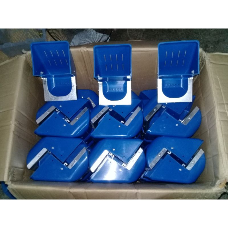 plactic J feeder For Rabbit (medium) | Shopee Philippines