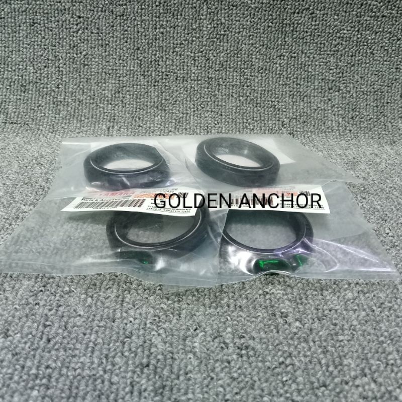 Oil Seal,Front Shock Fork Oil Seal Yamaha MT-15/R15 V3/XSR-155 Per ...