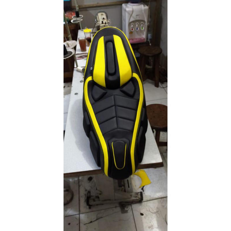 Supra x 125 fi MBtech injection seat with predator motif | Shopee ...