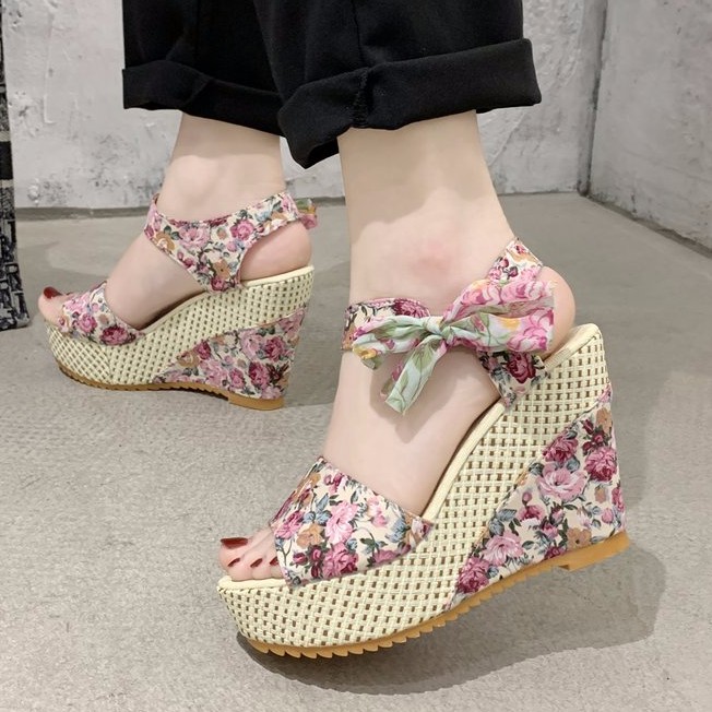 MANXIXI INS Style Beautiful Flower Pattern 4.33 Inches Wedges Sandals ...