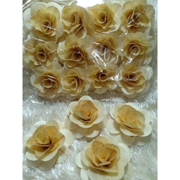 Wooden Flower Natural Color Medium Size ( 10pcs ) | Shopee Philippines