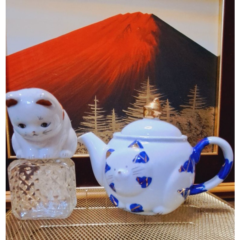 Collector's items rare porcelain cat tea pot ceramic | Shopee Philippines
