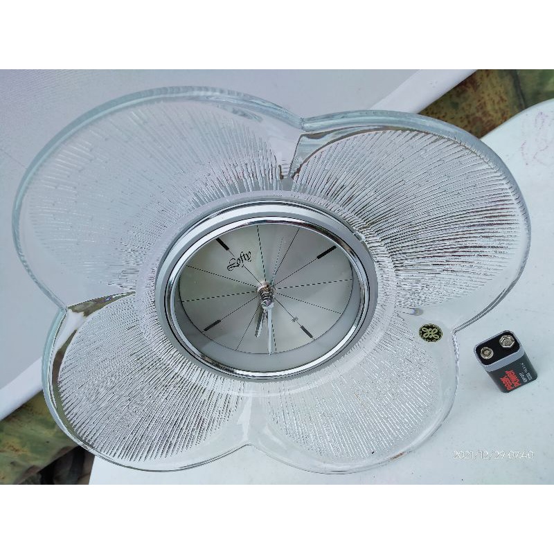 Vintage Crystal Desk Wall Clock Hoya Crystal Clock Collectors Item ...