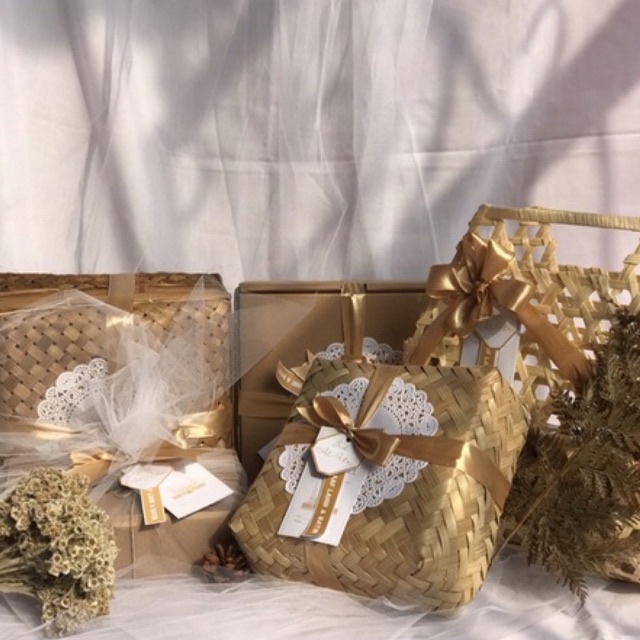 Eid HAMPERS/Eid Gifts/Eid Parcels/HARI RAYA GIFT Boxes/Eid NAPS Gifts ...