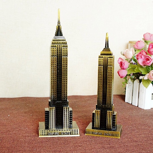 Landmark Metal Model Of The Empire State Building Model | Shopee ...
