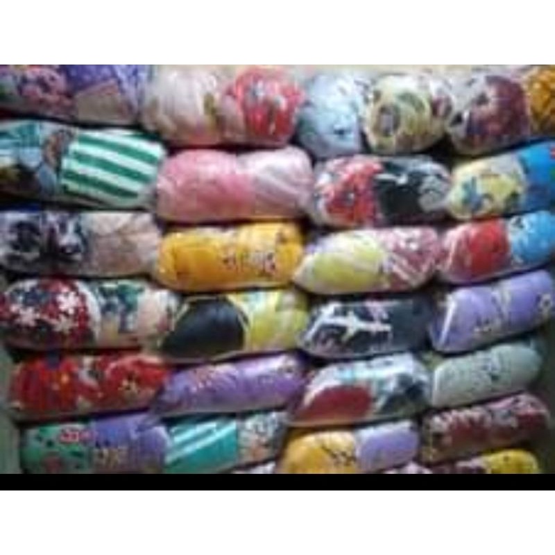 Basahang bilog Assorted colors 25 pcs. per bundle 40 pesos only ...