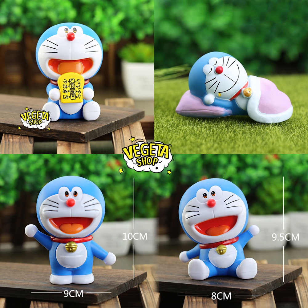 Doraemon model - 4-position model of Doremon holding a cake, sitting ...