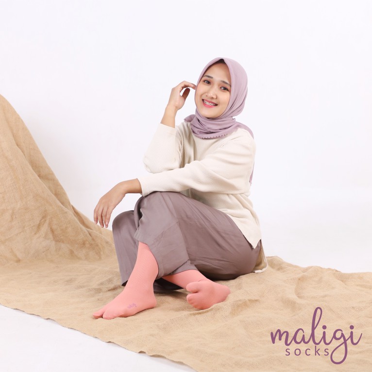 Muslimah Long Thumb Socks Thick JL Light Salmon | Shopee Philippines