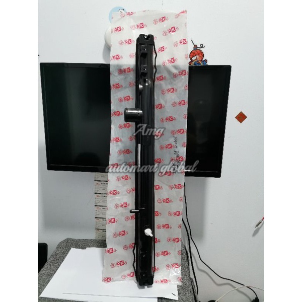 Innova diesel upper radiator cover complete with rubber | Shopee ...