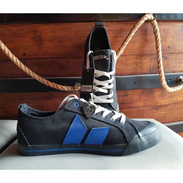 Macbeth Aliot blue black new original | Shopee Philippines