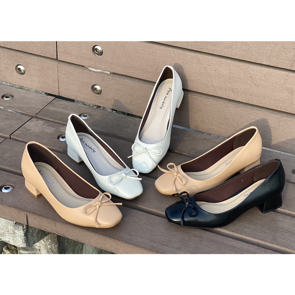 Women's 3-inch high heels with square toe and square heel made of soft ...