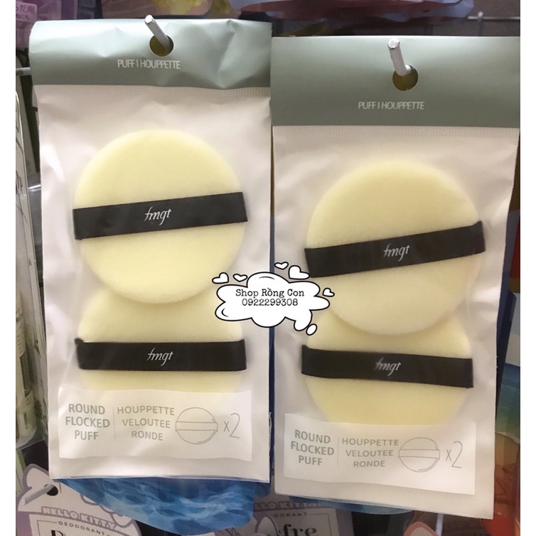 Set of 2 makeup powder puffs, used to spread powder evenly on the skin ...