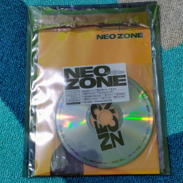 Nct 127 - Neozone Ver T - Folded Poster & CD [Official] | Shopee ...