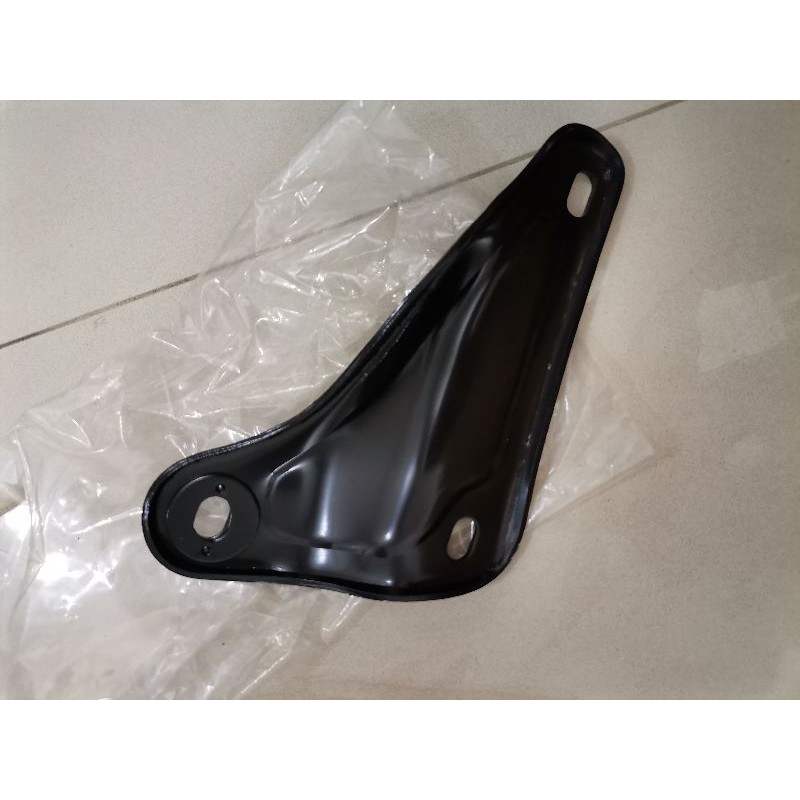 HONDA GBO EXHAUST PIPE BRACKET | Shopee Philippines