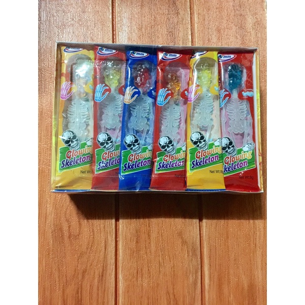 Glowing Skeleton Gummies or Lollipop Halloween 30 pcs | Lootbag Fillers ...