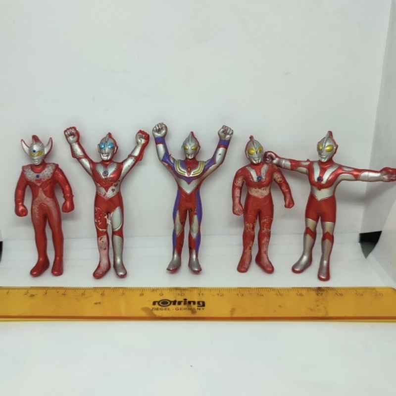 Paramountkingdom One Set Ultraman Mini Figure Original Japan | Shopee ...
