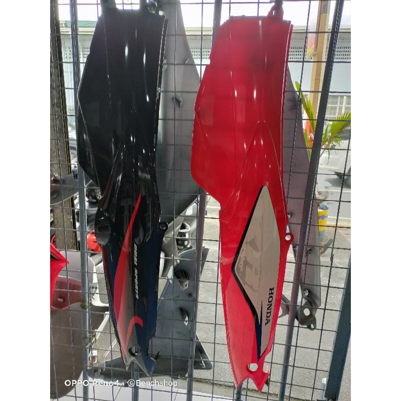 XRM 110 - 125 Body cover Honda Genuine ( Left and Right ) | Shopee ...
