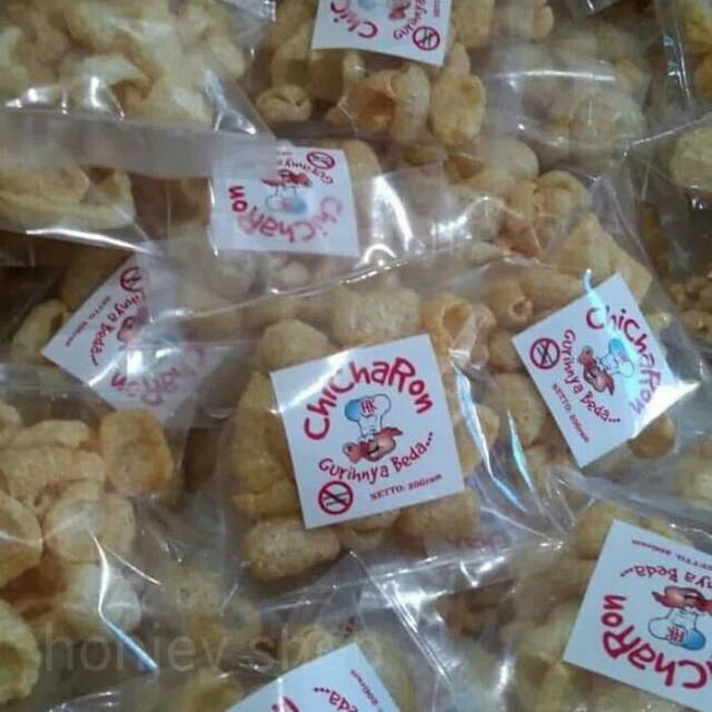 Hk chicharon pork skin crackers 20 grams per 5 packs | Shopee Philippines