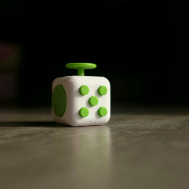 ONHAND High Quality Fidget Cube Toy - Hercules (Green/White) | Shopee ...