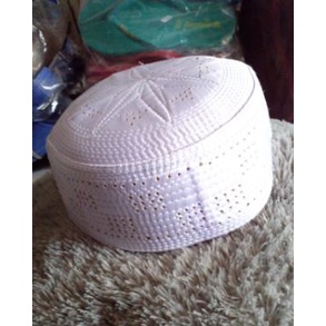 PUTIH Plain White Hajj Cap || Plain White Coat || Plain White Hajj Cap ...