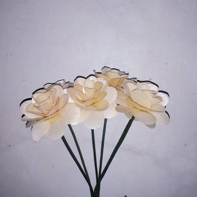 Woodflower Handmade Small Rose With Stem( ₱9 per 1 piece) | Shopee ...