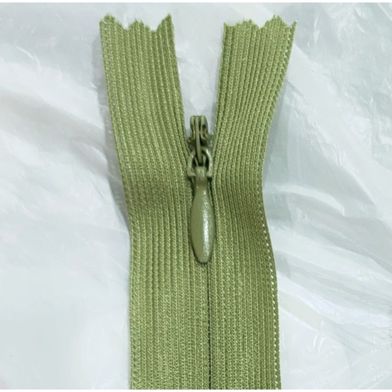 Magic Zipper / Invisible Zipper 18 INCHES ( White, Colored, Dep.Ed ...