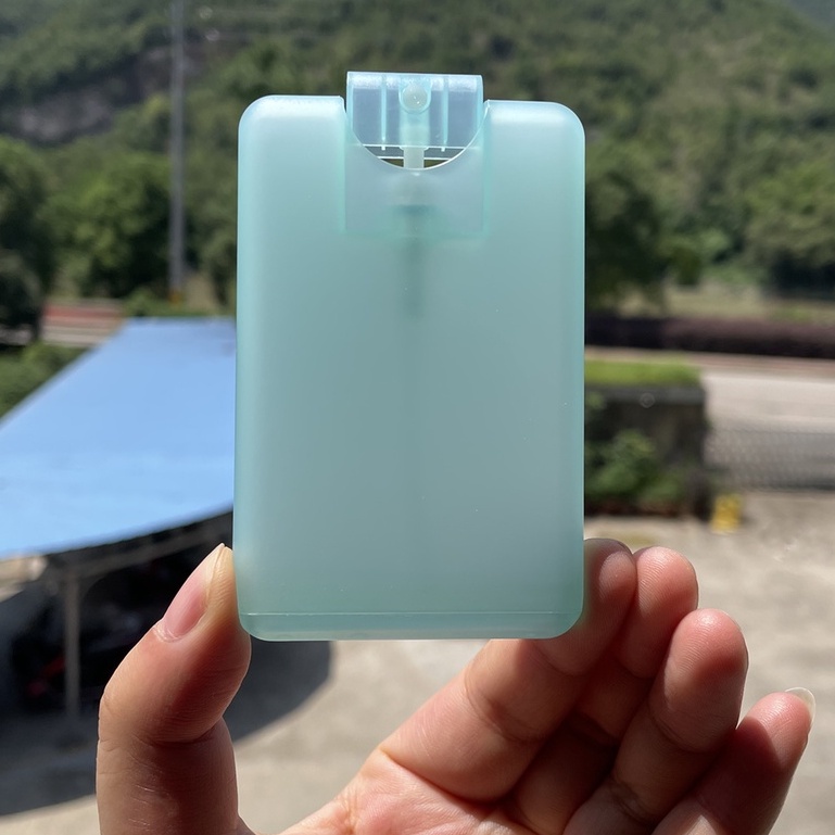 Card Spray Bottle with Free Funnels Refillable Alcohol Perfume Pocket ...