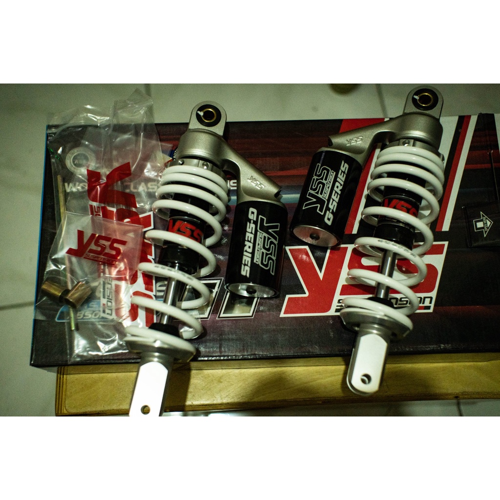 YSS G Series Shock Black White 270mm (AEROX Lowered/NMAX Lowered/Nouvo ...