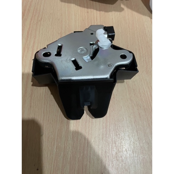 Toyota Vios 2008-2012 Compartment Lock (Manual Lock) | Shopee Philippines