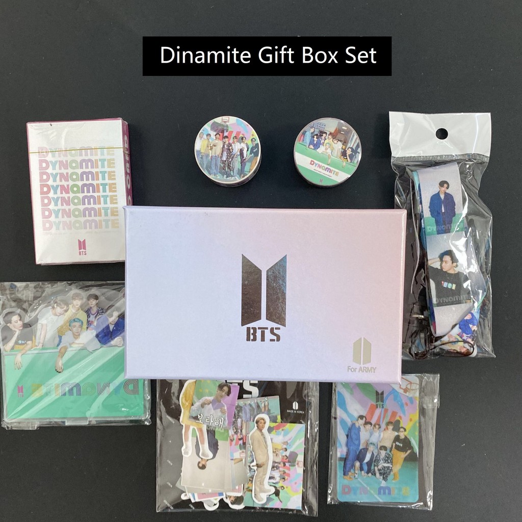 BTS Blackp!nk Gift Box With ID Case,ID Lace,Acrylic Stand,Lomo Cards ...
