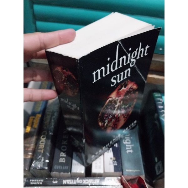 Midnight Sun Soft Cover ,Tattered Book ( photos uploaded) | Shopee ...