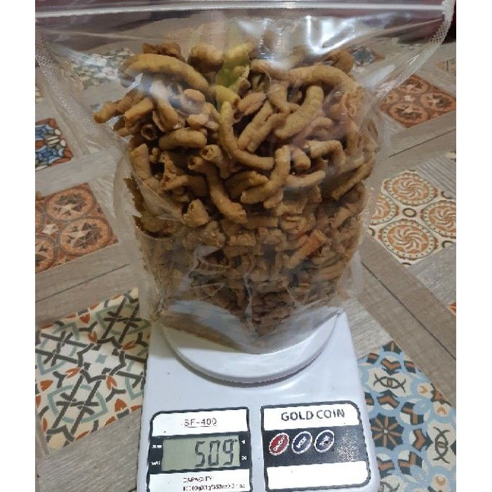 Half kilo intestine chips (500 grams) and quarter kilos (250 grams ...