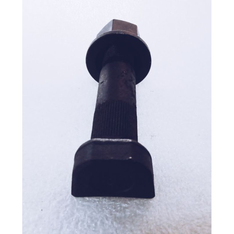 81.45501.0083 Hub bolt shacman 16tons rear H3000 X3000 MAN | Shopee ...