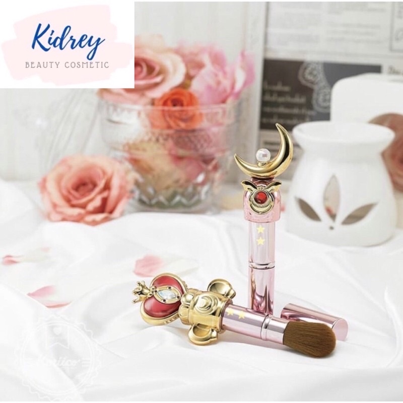 CREER BEAUTE Miracle Romance Spiral Heart Moon Rod Cheek Brush Sailor ...