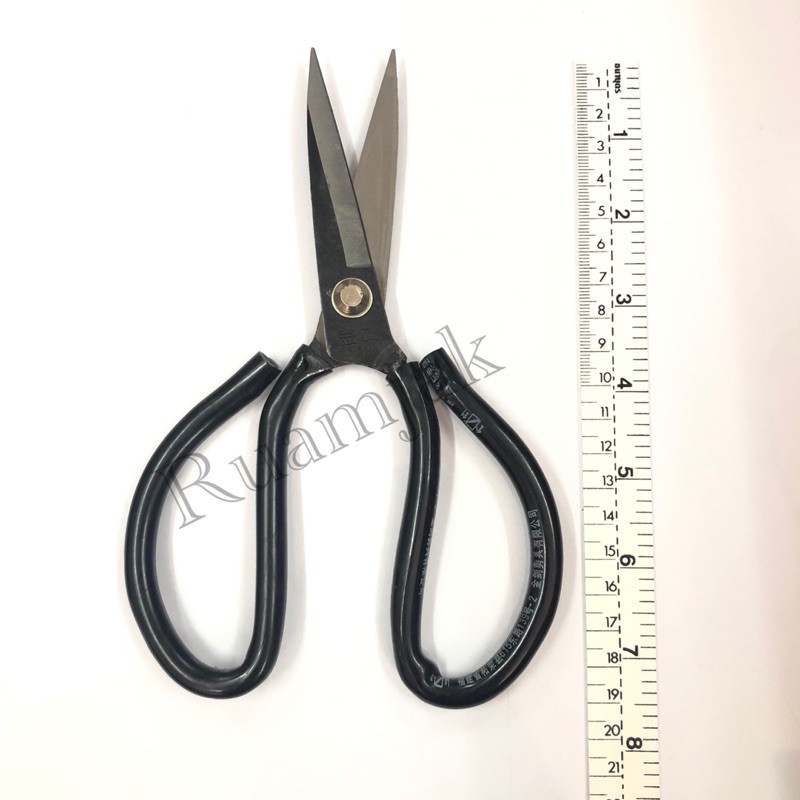 The Chinese Scissors Are Very Sharp Available In Numbers 1 2 And 4 ...