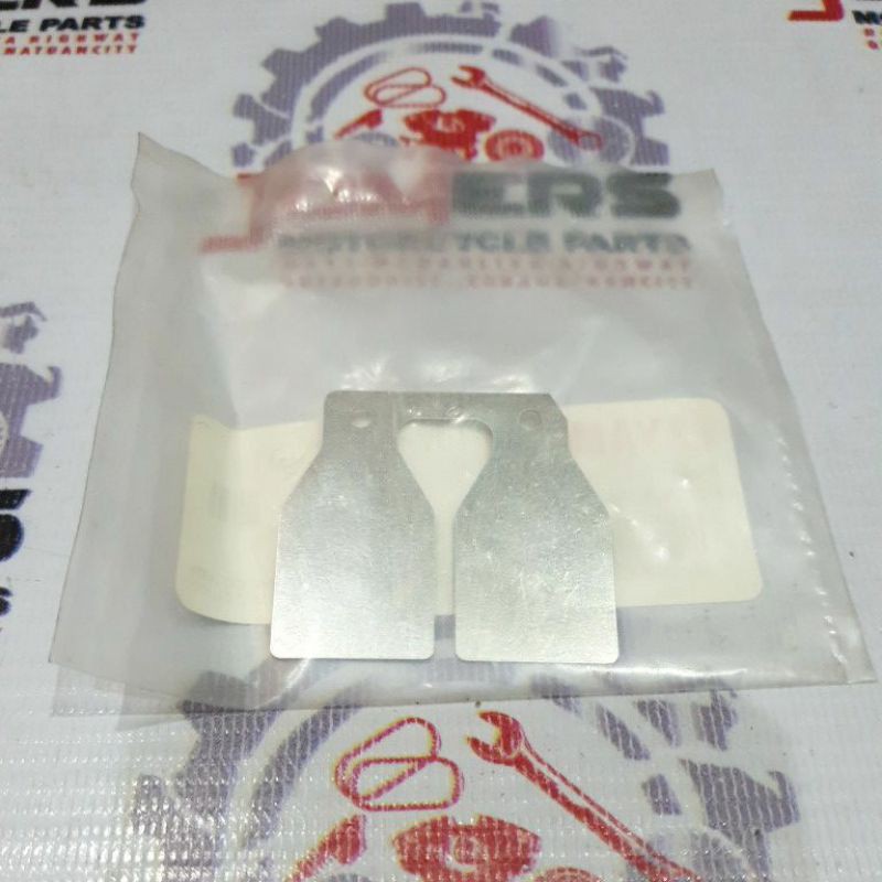 SB25 10V-13613-01-00 DT125 / 200 R REED VALVE 1(S3C-4) | Shopee Philippines