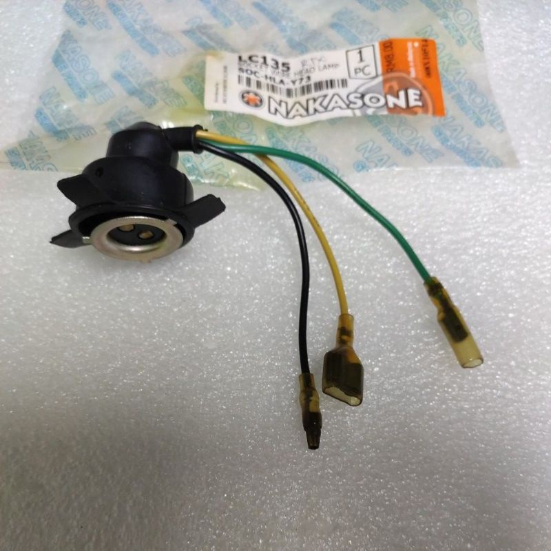 Head lamp socket Front lamp socket yamaha lc135v1 lc135 v1 v2 v3 | Shopee Philippines