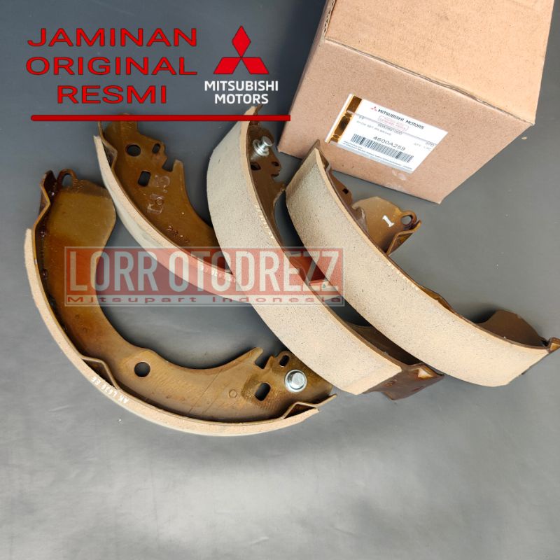 Mitsubishi Official Original Rear brake shoe/brake shoe Xpander | Shopee Philippines