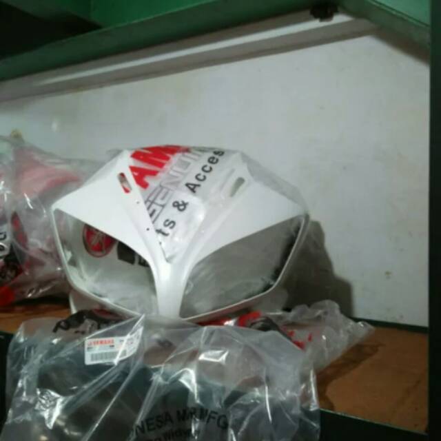 PUTIH Original YAMAHA R15 OLD V2 WHITE FRONT SHIELD | Shopee Philippines