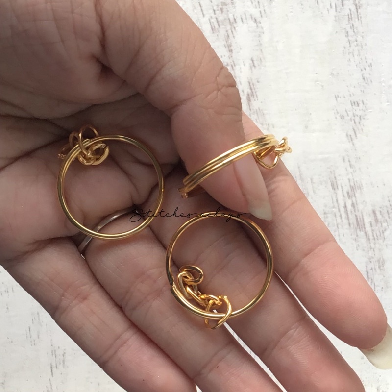 SnC Different types of Keyrings 10pcs/pack | Shopee Philippines