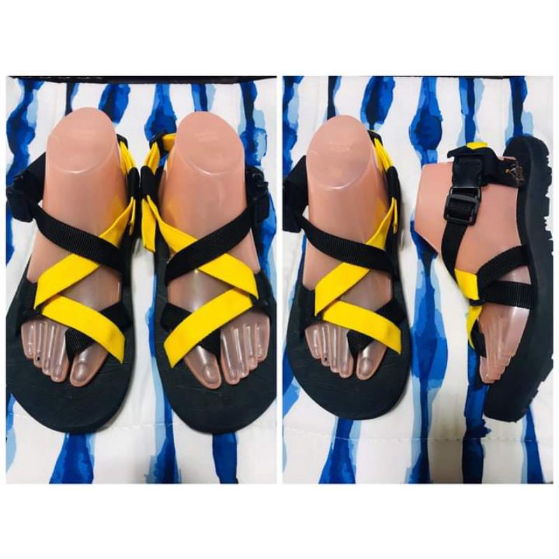 SANDUGO SANDALS 1FINGER STYLE BIGGEST SIZES | Shopee Philippines