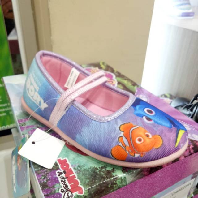 Nemo Disney kids shoes ORI. | Shopee Philippines