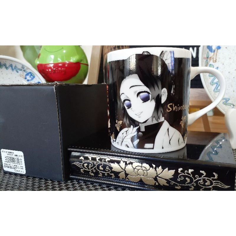JAPAN-Authentic DEMON SLAYER:Kimetsu No Yaiba Shinobu Kocho Golden ...