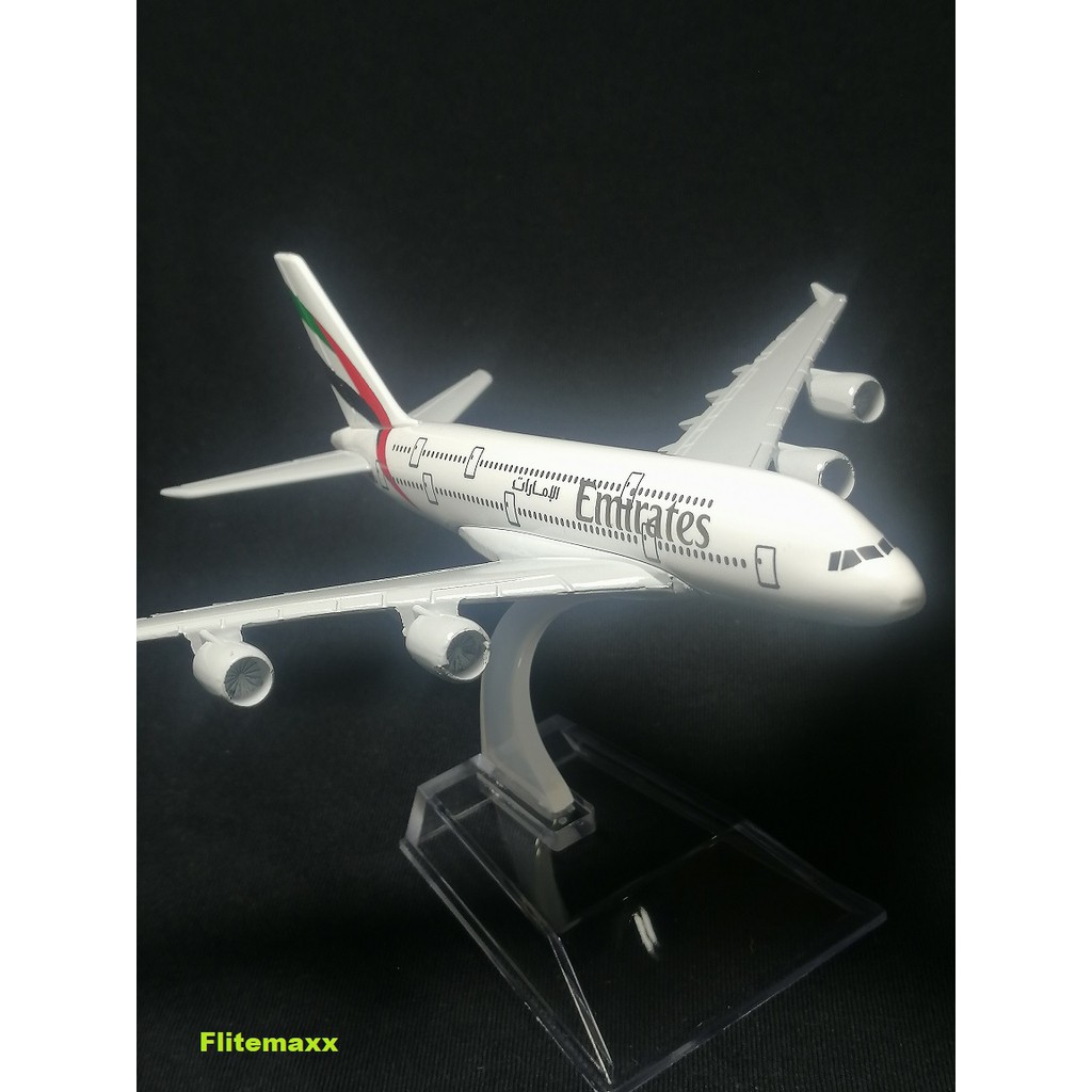 Emirates Die Cast Model Airplane A380 | Shopee Philippines