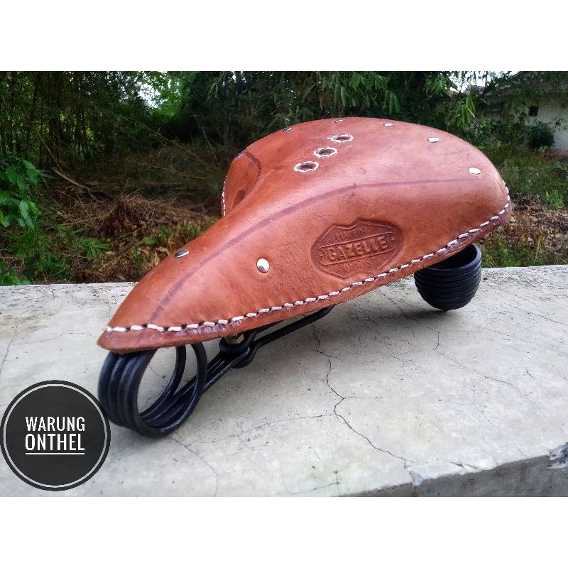 Onthel Bike Loop Saddle - Bicycle Saddle - Hanging Spring Saddle - Old ...