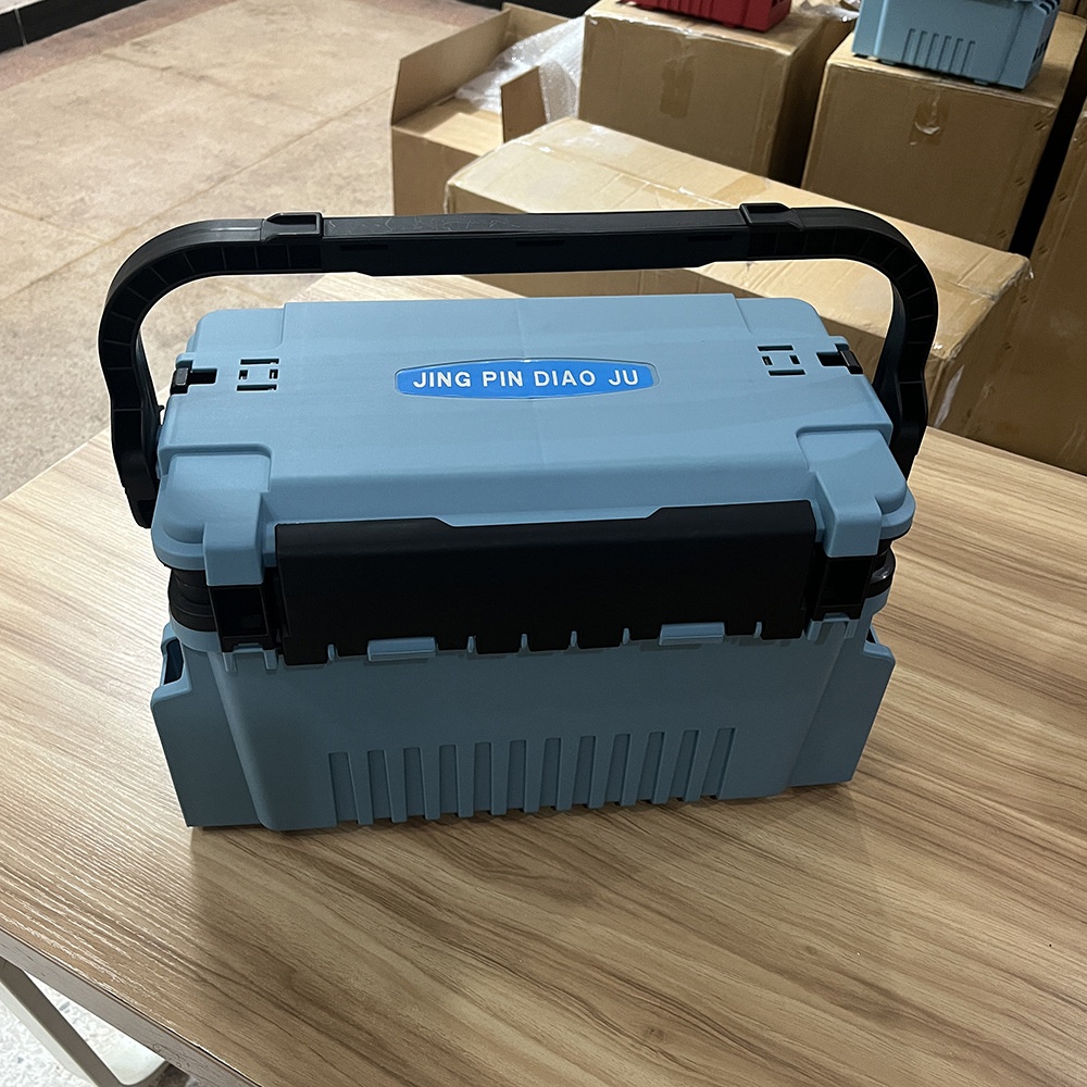 Original Japanese lure fishing box, portable multi-function can be ...