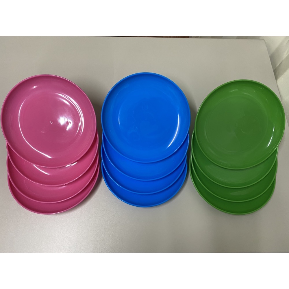 Local king 12pcs makapal Round Plastic Plates Colorful Dinner Plate ...