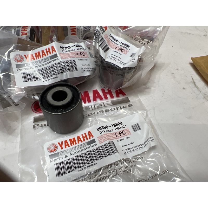 90388-10808 Genuine Damper/Bushing, Engine Mxi125 & Aerox v1 v2 nmax v2 ...