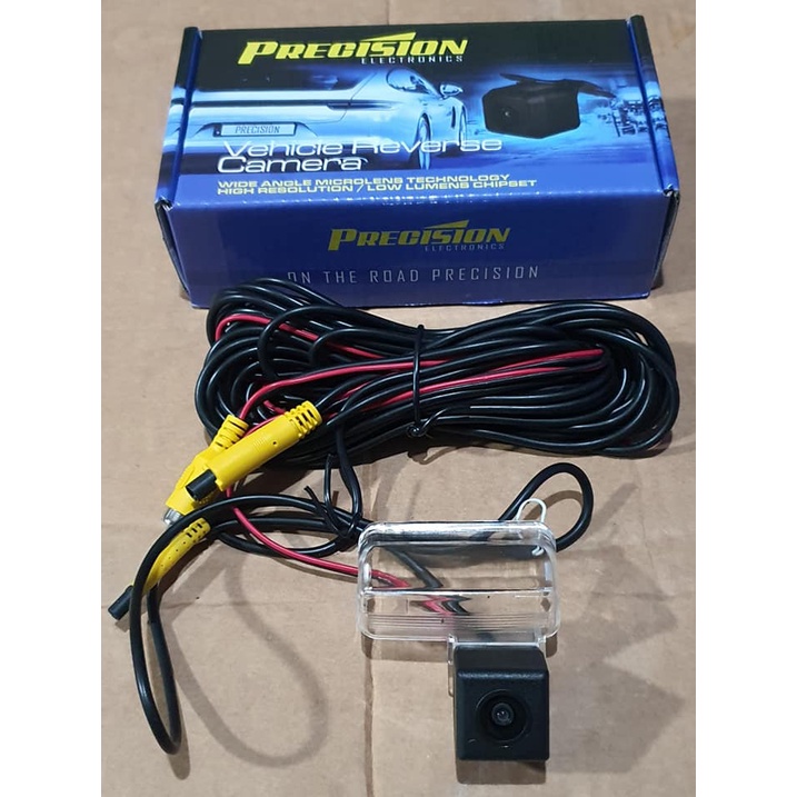 Precision Rear View / Reverse Camera for Toyota Innova 2016 2017 2018 ...